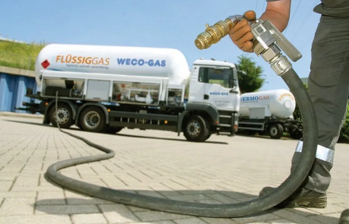 Acquisitions • Adeleon